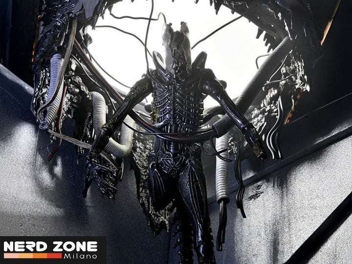 NECA - Alien Romulus Deluxe Suspended Lab Xenomorph XX121 Action Figur ...